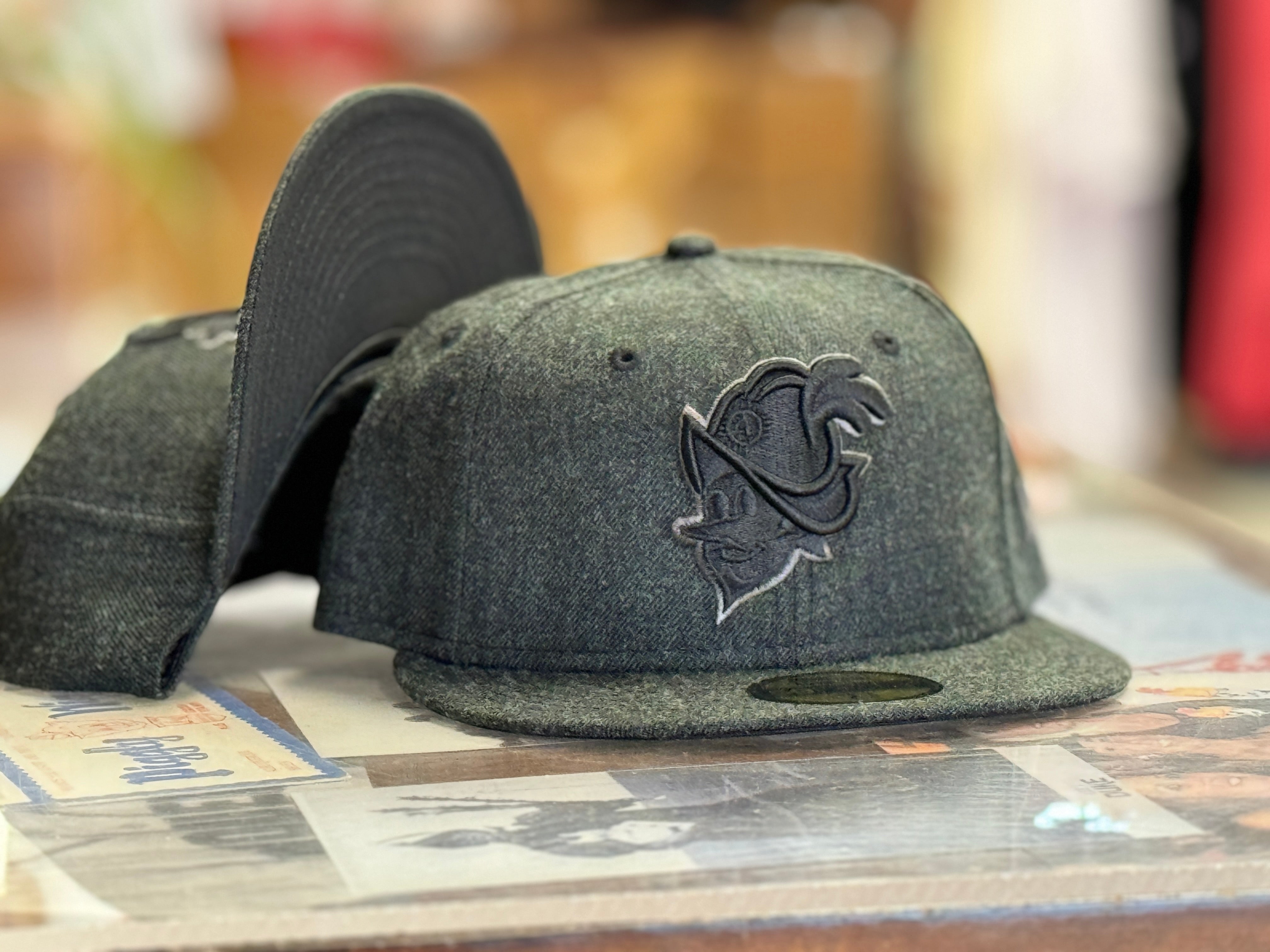 Albuquerque Dukes New Era 5950 Heather Black on Black with Silver Outl ...